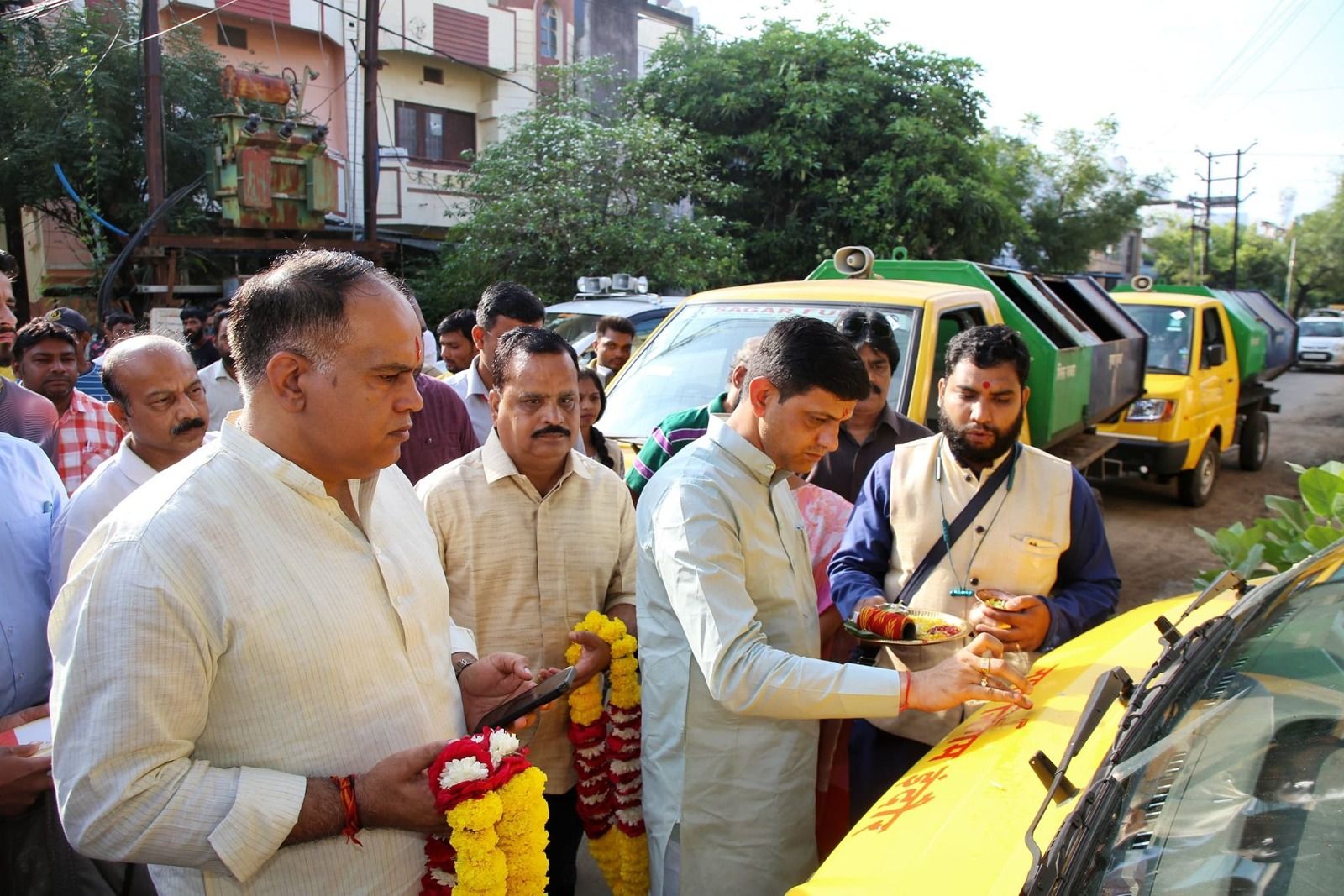 In the cleanest city of the country, in order to make the cleanliness ...